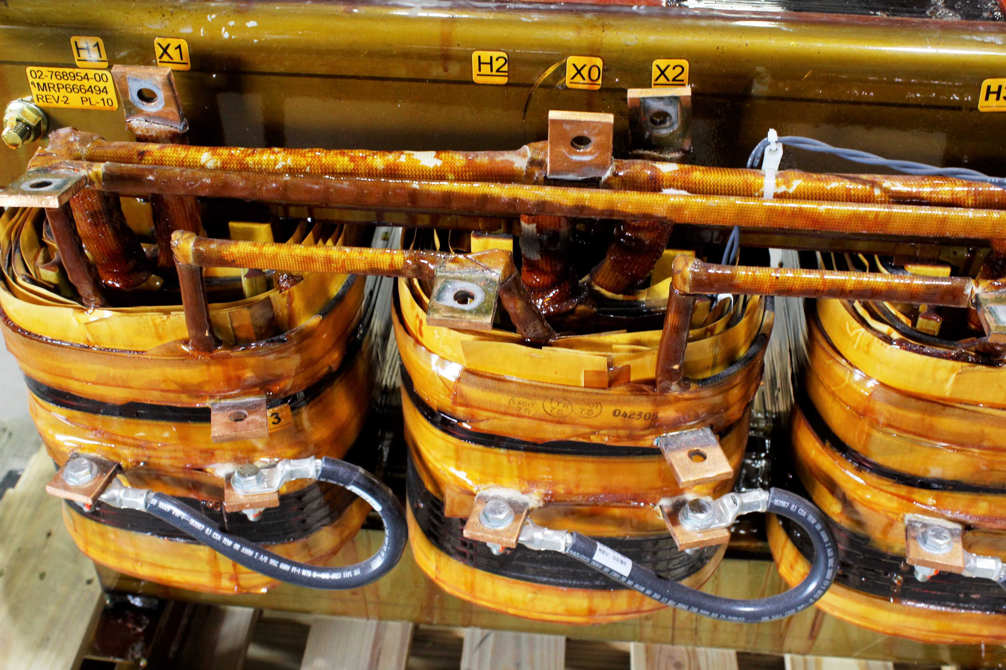 Liebert EM-1 12-794446-01 Rev 4 Transformer 02-768954-00 MRP666494 Rev ...