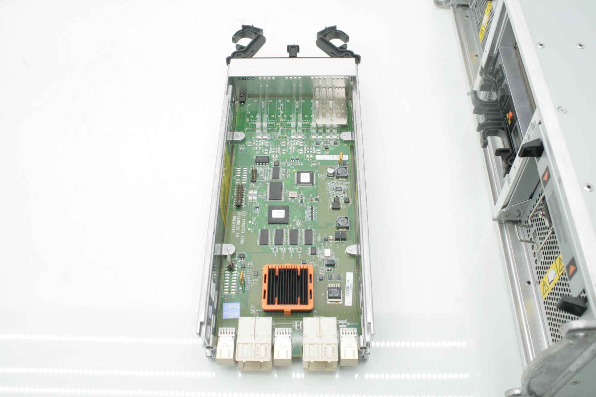 NetApp NAF-0601 Filer, FULL SYSTEM FAS3040 Filer w/ 6x NetApp DS14MK4 ...