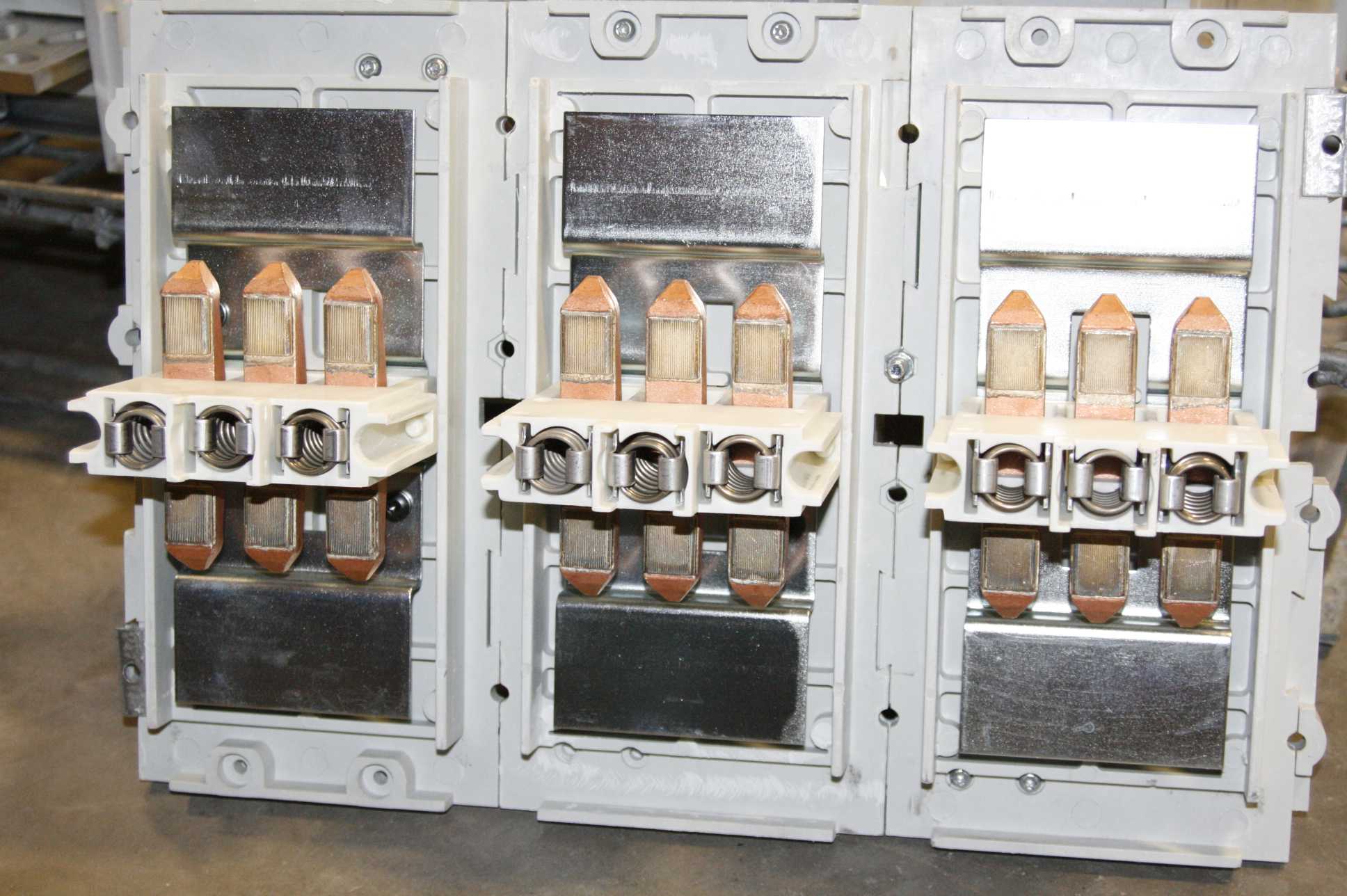 ABB AF1350-30 Contactor 100-250V DC Coil 1350A / 1000V DC / AF135030 ...