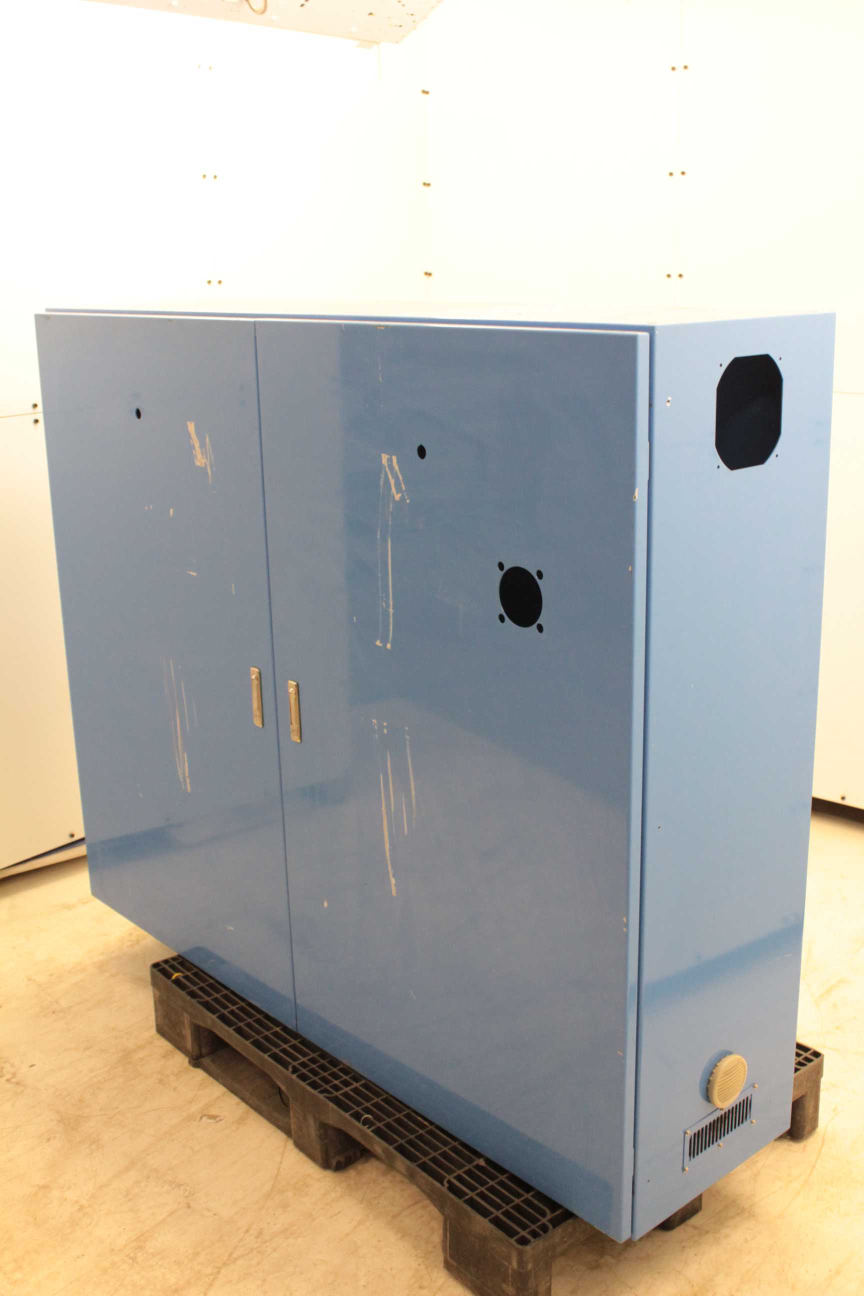 Hitachi Steel Two Door Wide Electrical Enclosure Box 1700mm x 1400mm x ...