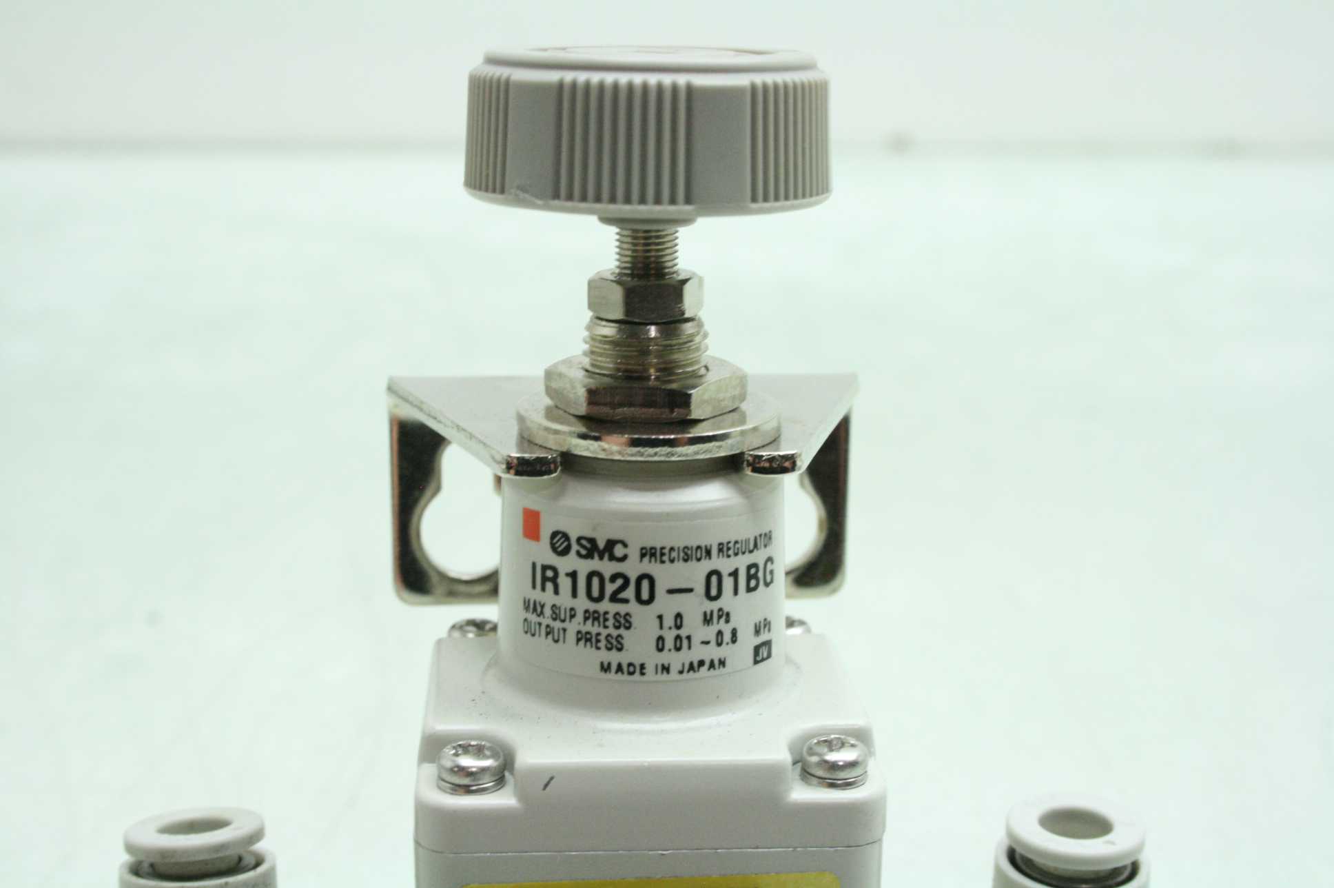 SMC IR1000-01BG Precision Modular Regulator with Gauge, Max. Flow: 4.4L ...