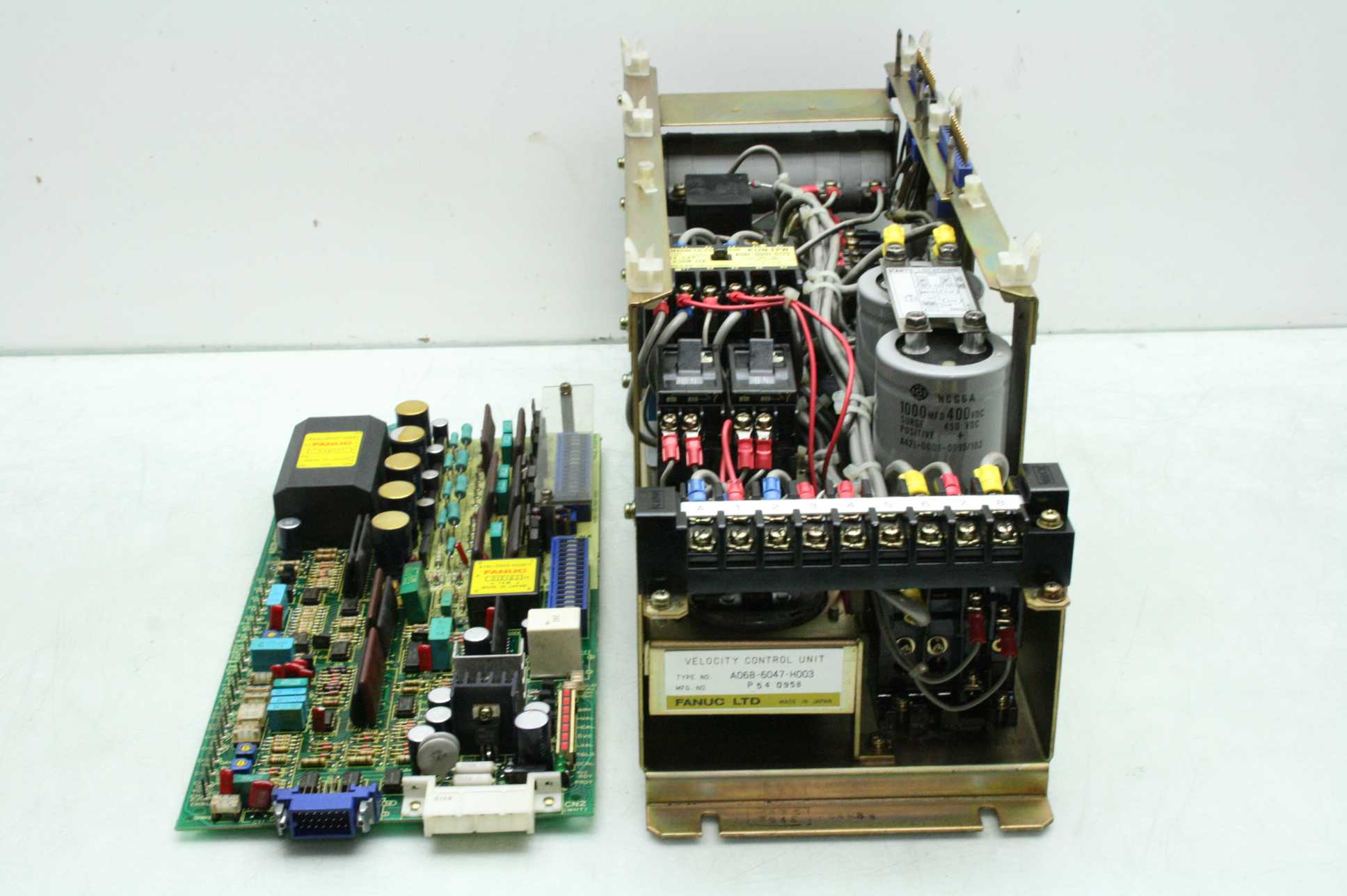 Fanuc A06B-6047-H003 Velocity Control Unit + A20B-0009-0320/11D Top ...